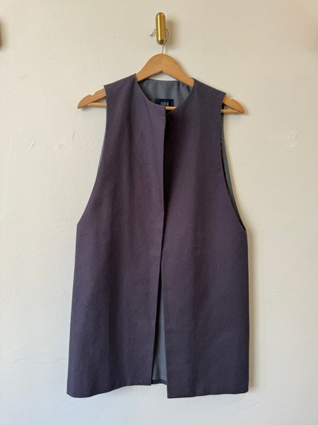 KAAREM - Vein Dropped Arm Pocket Vest Jacket in Dark Grey