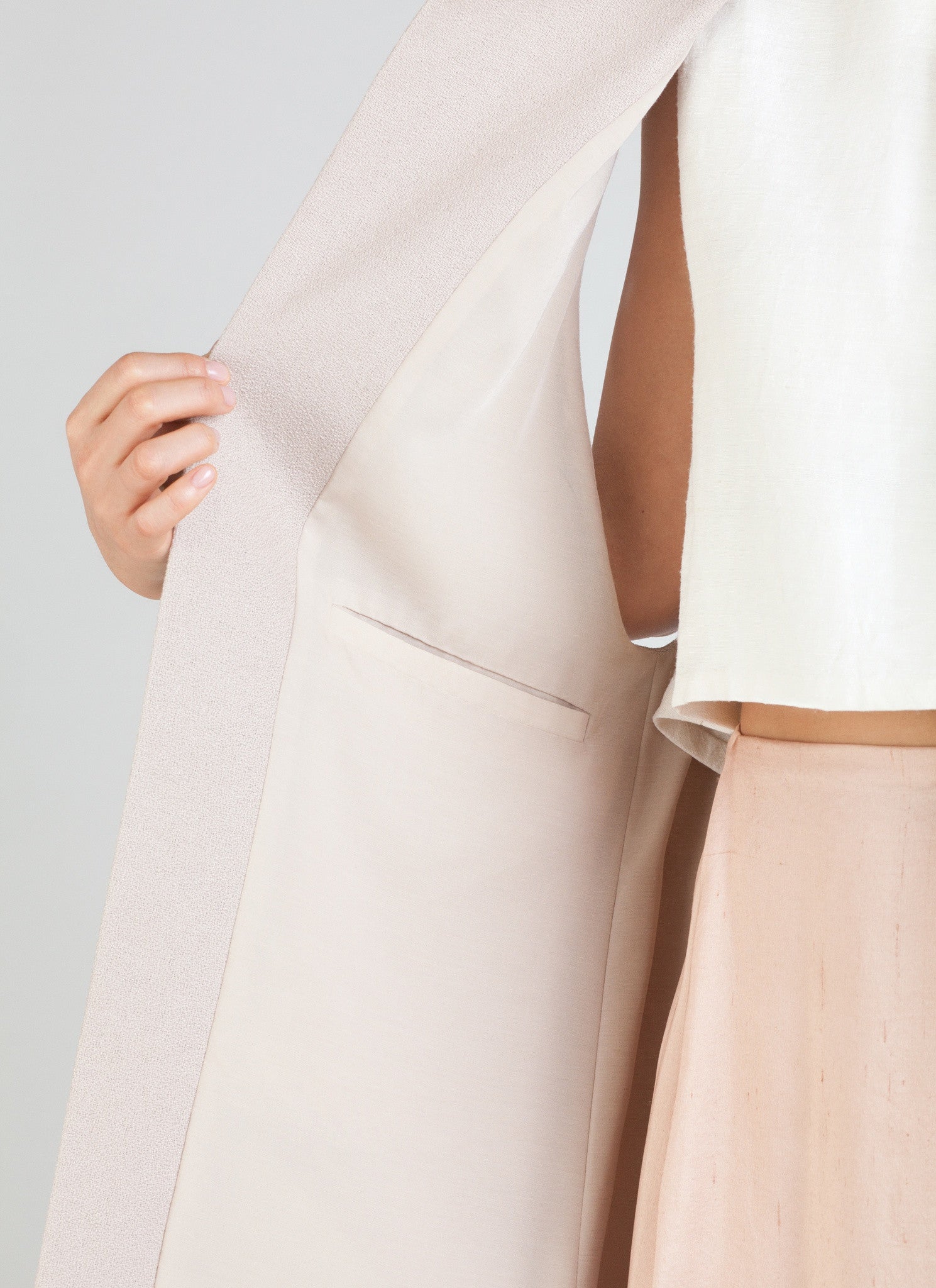 KAAREM - Vein Dropped Arm Pocket Vest Jacket - Cream