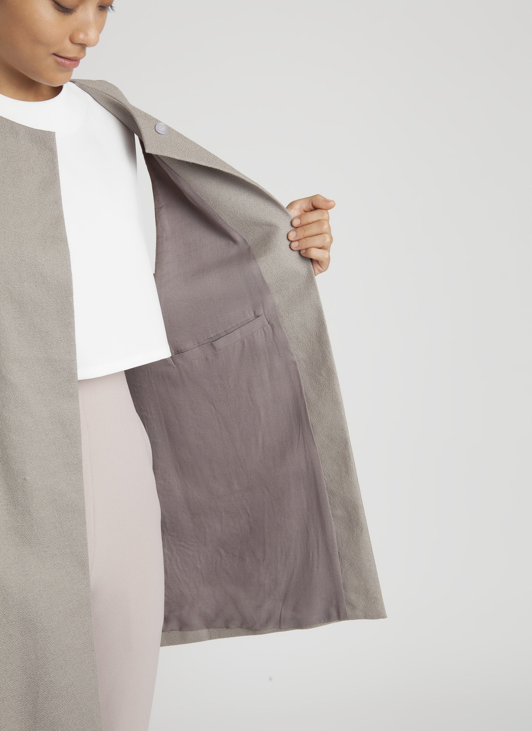 KAAREM - Vein Dropped Arm Pocket Vest Jacket - Light Grey