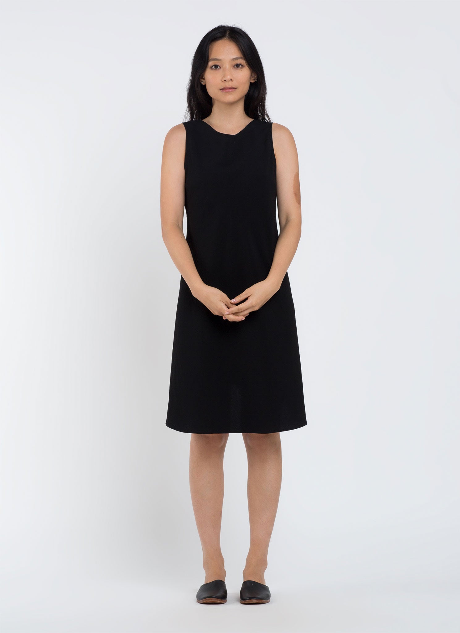 KAAREM - Beryl Low Back Dress - Black