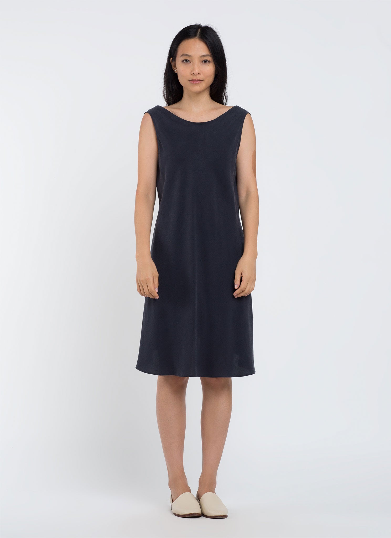 KAAREM - Beryl Low Back Dress - Dark Blue