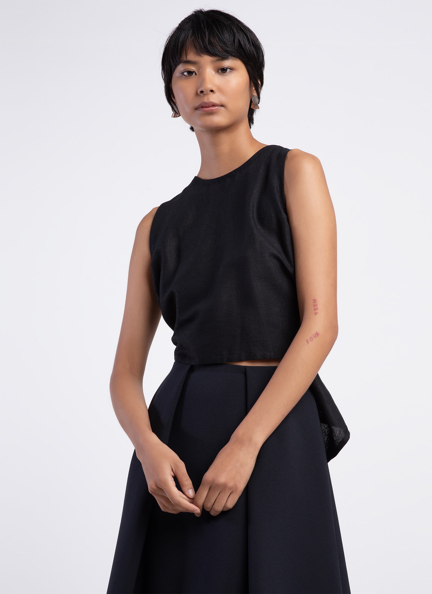 KAAREM - Mint Back Split Wrap Top - Black Linen