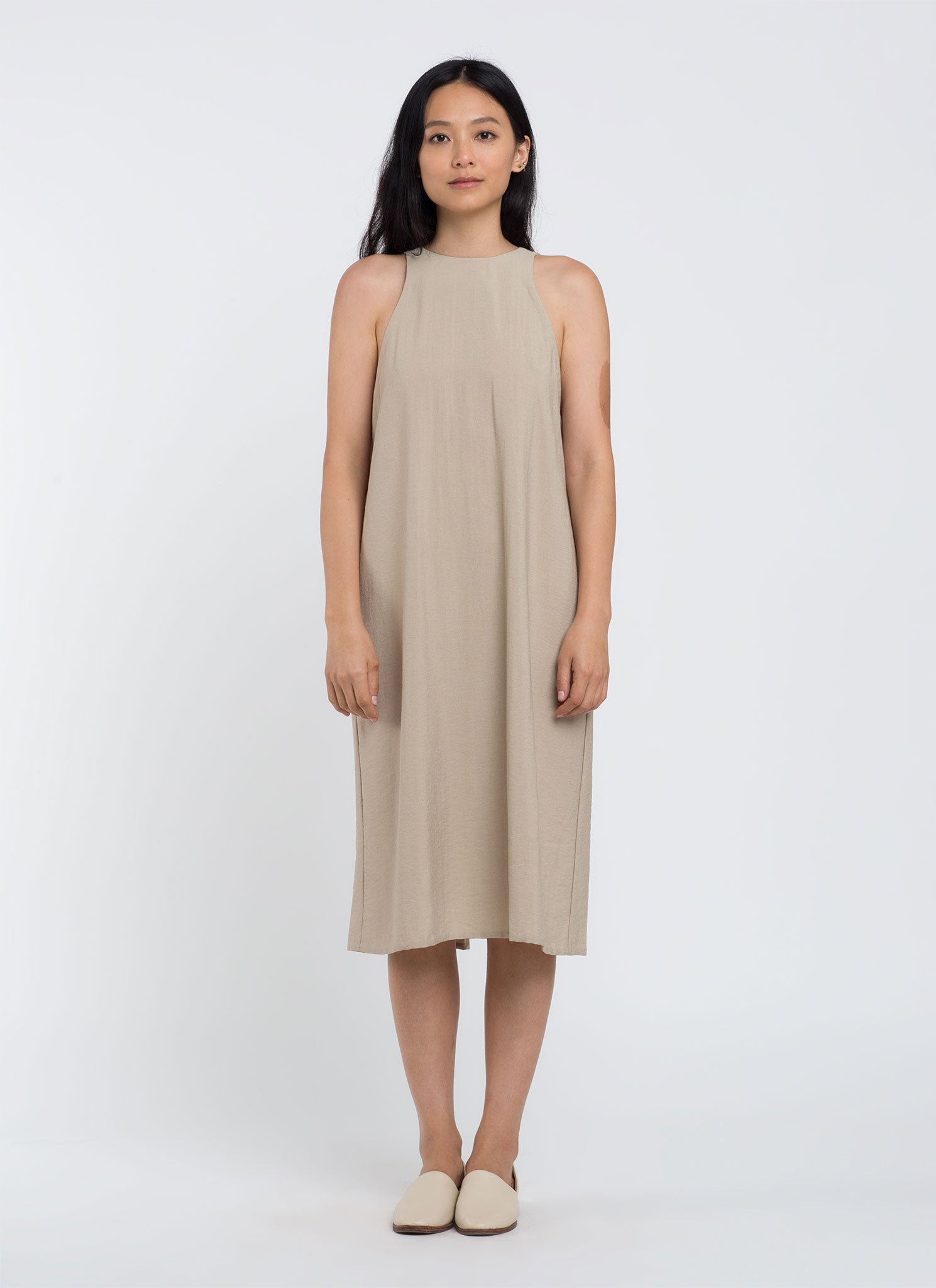 KAAREM - Radial Back V Dress - Wheat