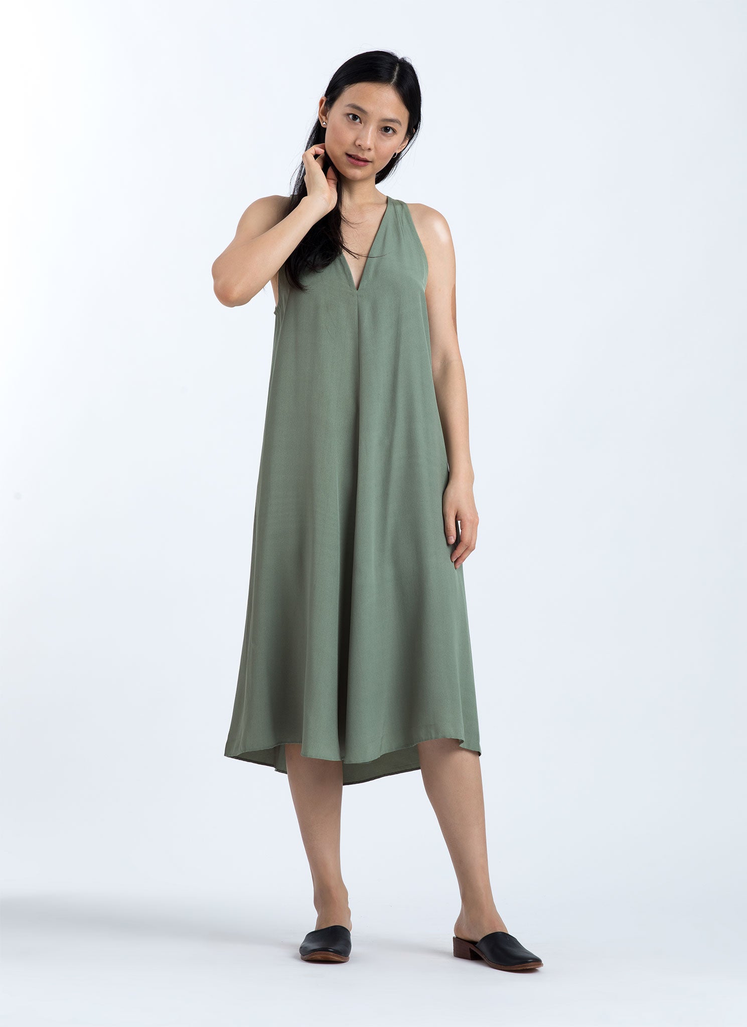 KAAREM - Sum Sleeveless V-Neck Silk Dress - Moss Green