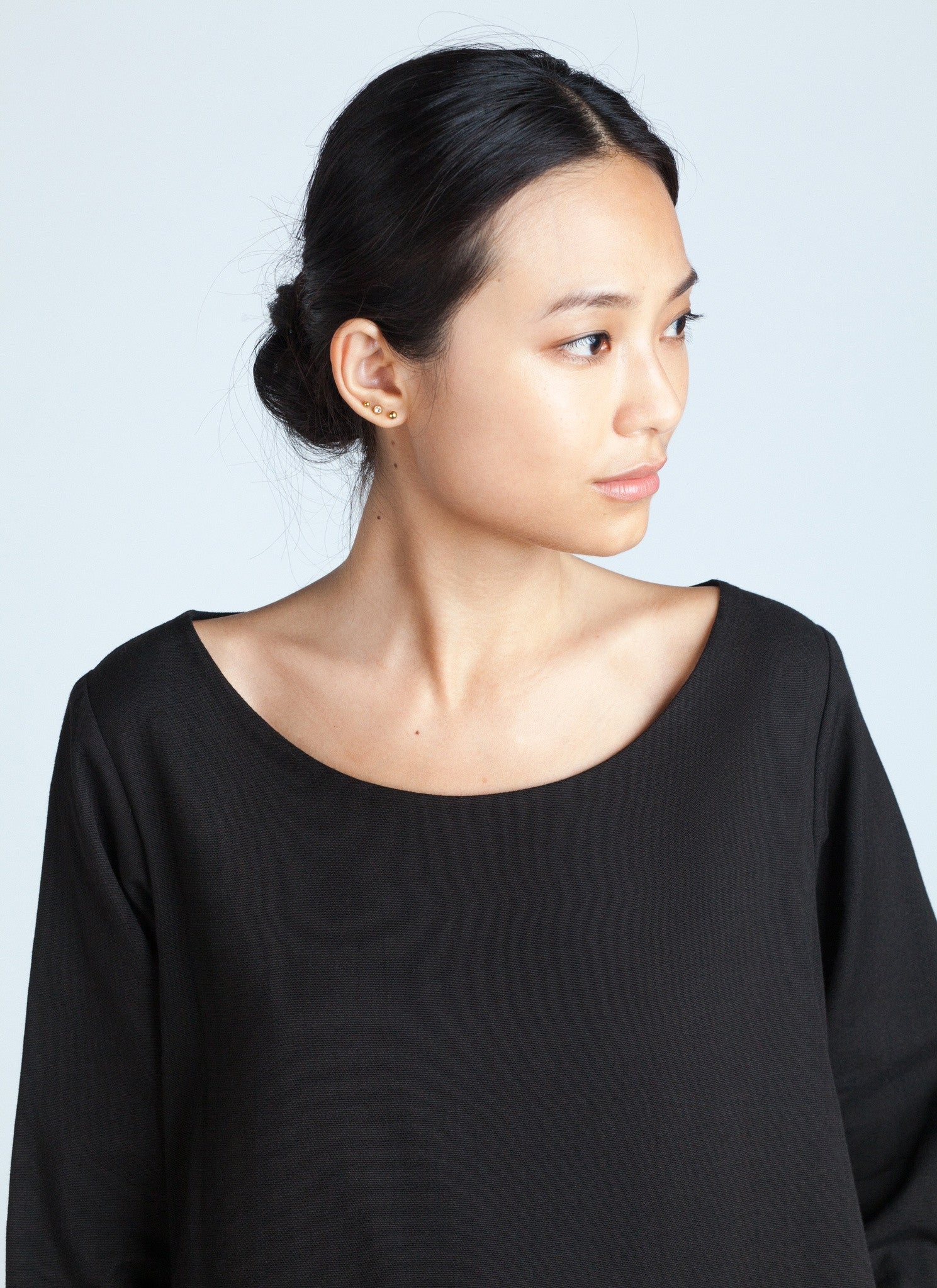 KAAREM - SAMPLE / AS IS - Mun Wide Neck Side Slit Top - Black