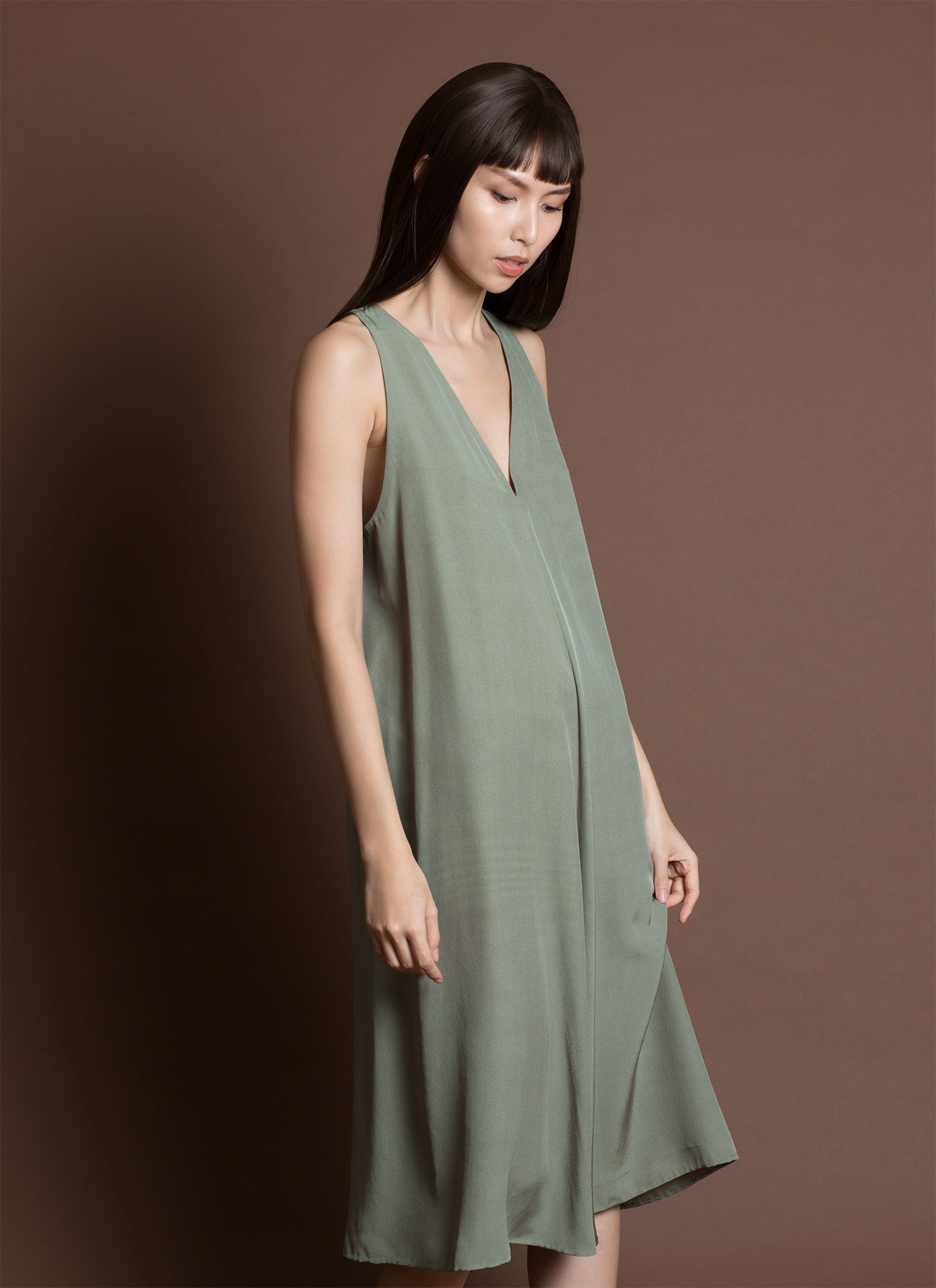 KAAREM - Sum Sleeveless V-Neck Silk Dress - Moss Green